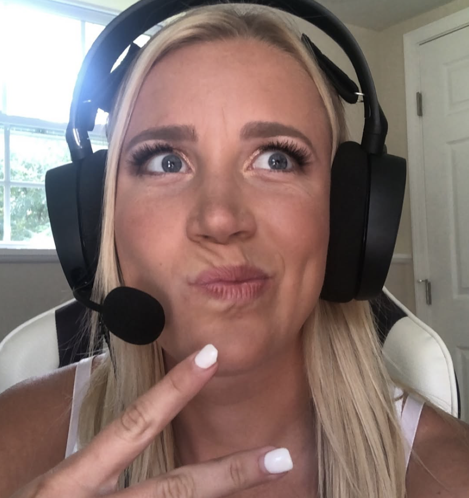 Cram Squad Hub - Live Gaming & Merch